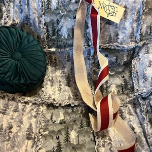 Yeti Christmas Quilt Throw. Handmade - Etsy