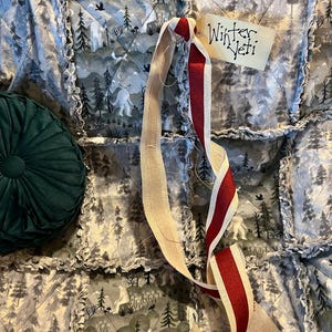 Yeti Christmas Quilt Throw. Handmade - Etsy