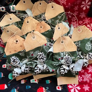 Primitive Christmas Pine Cone Tags/bowl Fillers. Handmade - Etsy