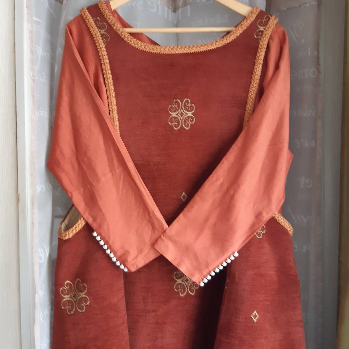 Stunningly Elegant Medieval Cote Hardie & Sideless Surcote | Etsy