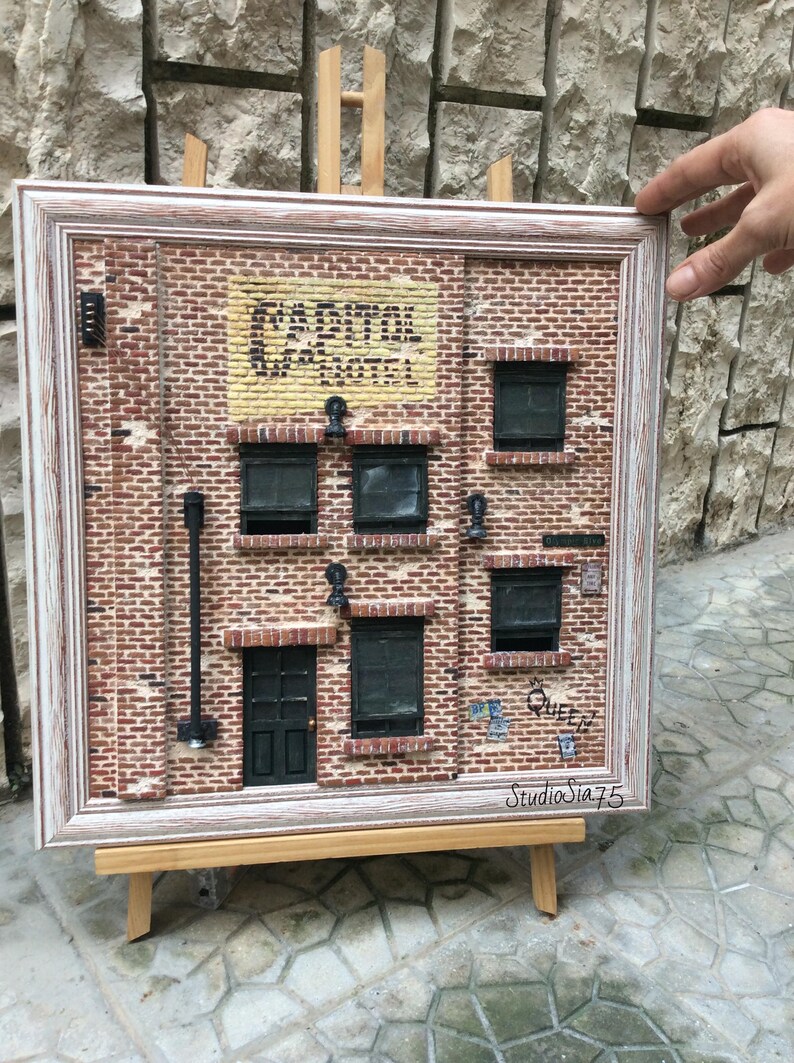 1:24 Scale 3D Diorama in Frame – 1970s Urban Hotel Facade – “capitol ...