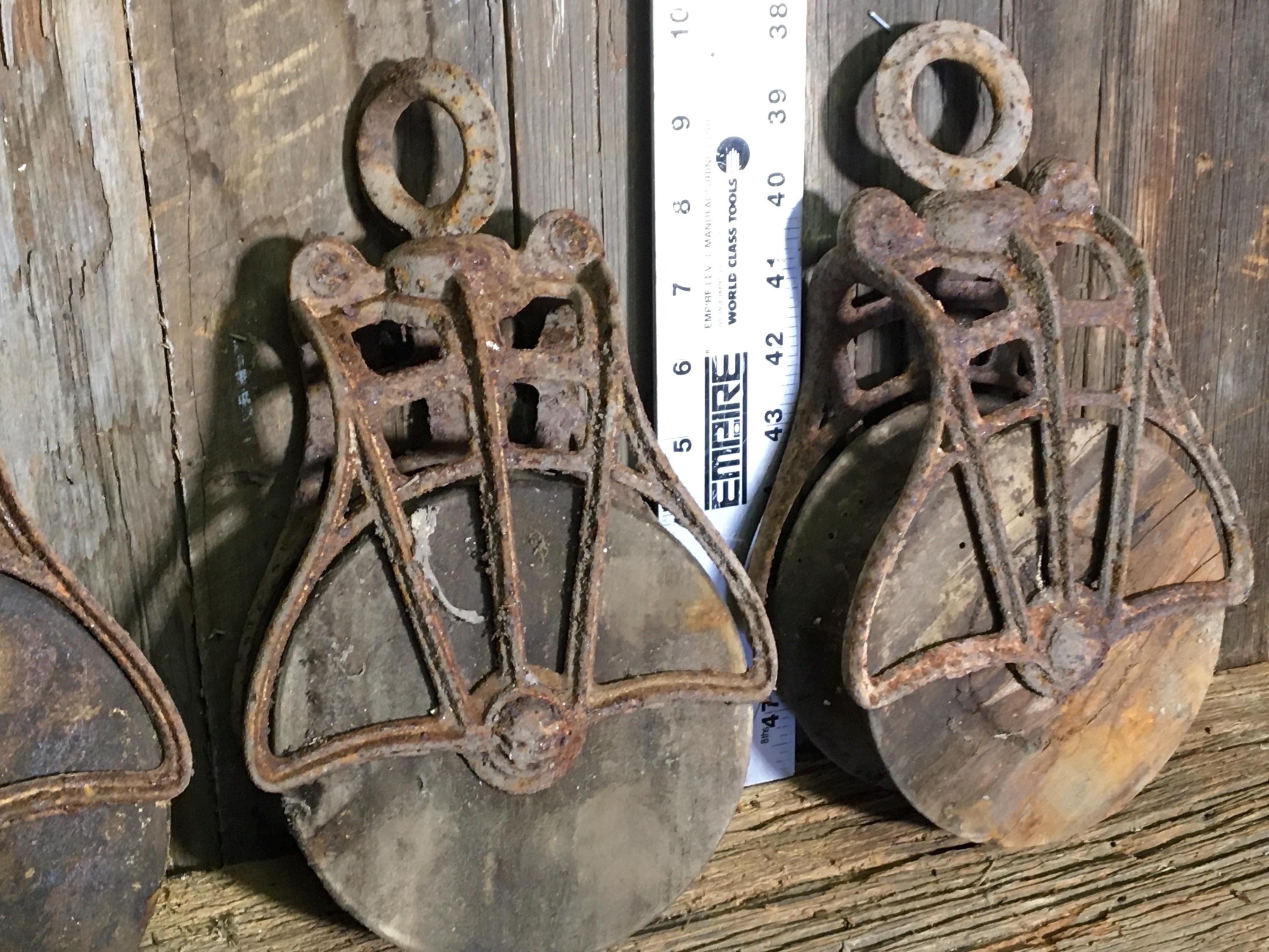 Vintage Barn Pulley - Etsy