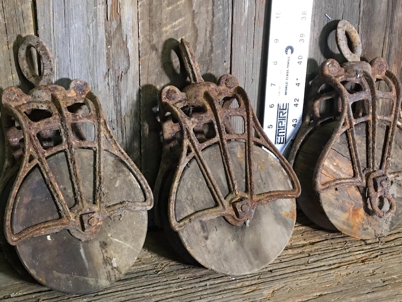 Vintage Barn Pulley - Etsy