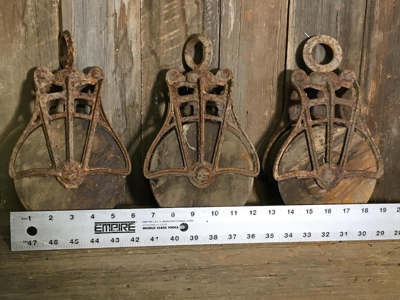 Vintage Barn Pulley - Etsy