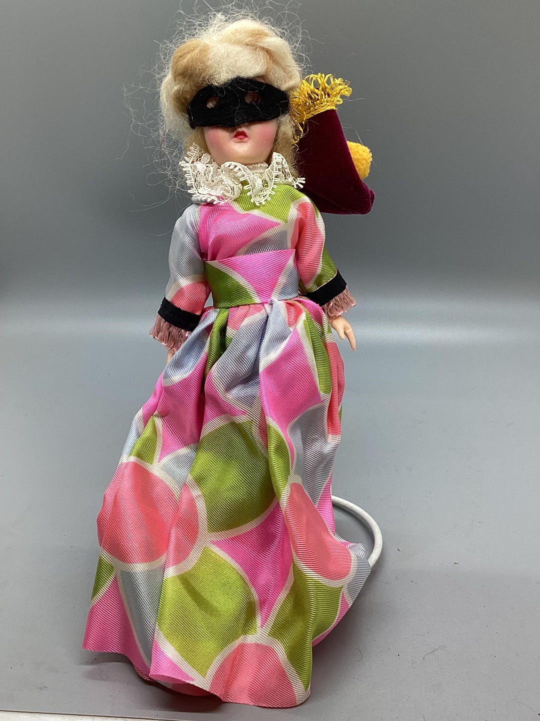 4 Vintage Dolls/ Fancy. Dress/ Dolls of the World. All for One Price - Etsy