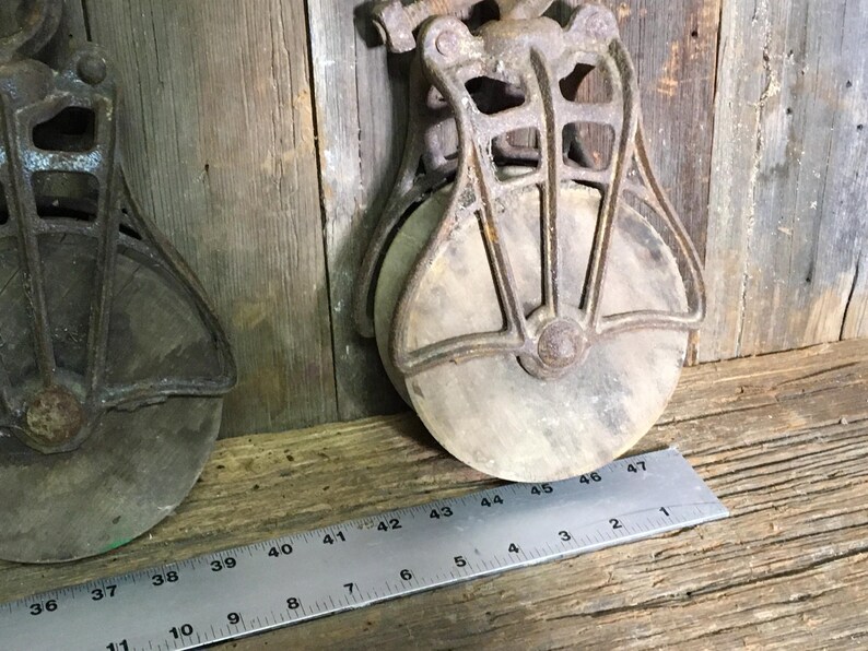 Vintage Barn Pulley - Etsy