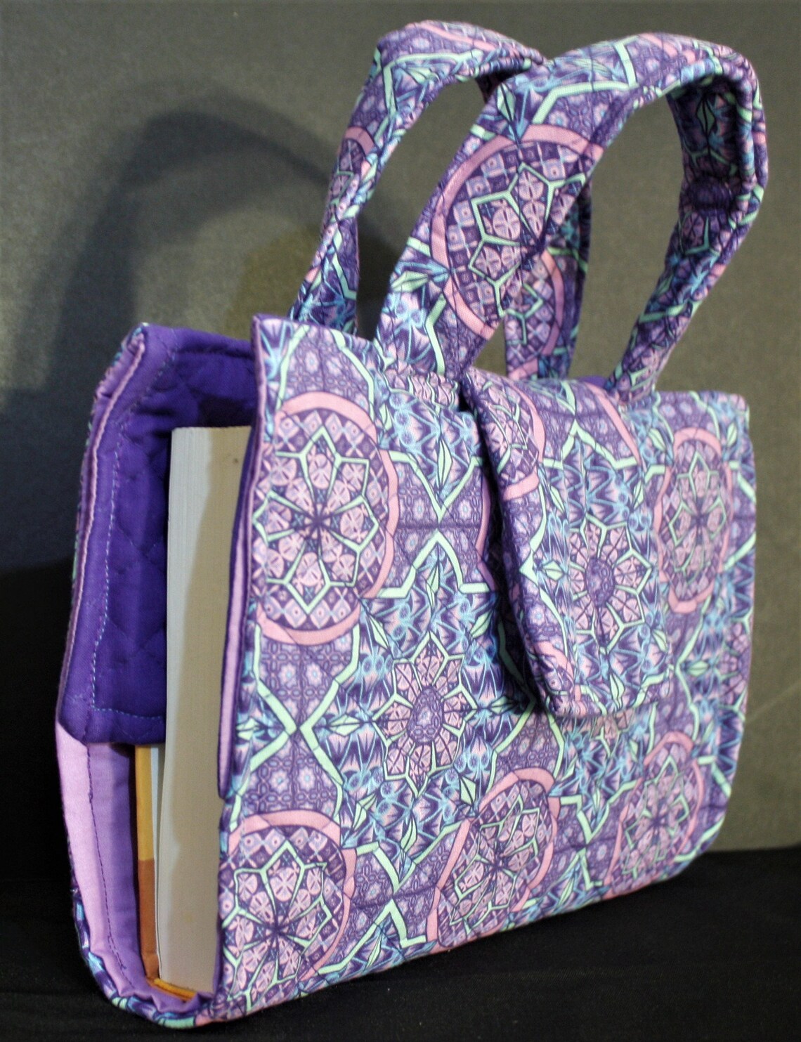 Tutorial for Quilted Bible/Book Cover with handles using | Etsy