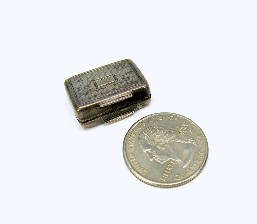 Tiny Miniature Georgian Sterling Silver Vinaigrette 1836 Francis Clark ...