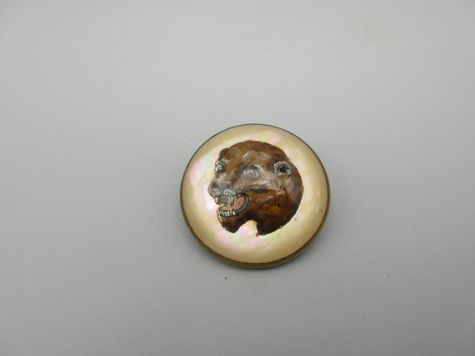 Big Antique Essex Crystal Button of a Big Cat 1" Wide #2 - Etsy