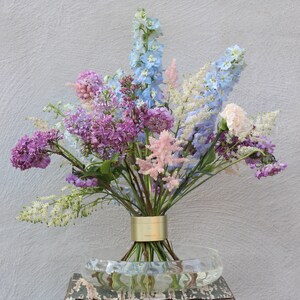 Hanataba Bouquet Twister Tool to Create Spiral Hand Tied Bouquets Fresh ...