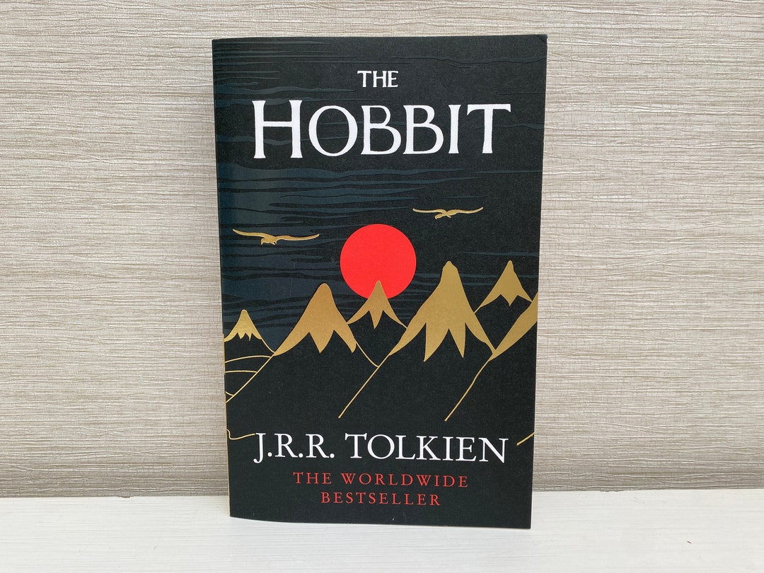 The Hobbit by J R R Tolkien 2020 Vintage Paperback Book - Harper ...