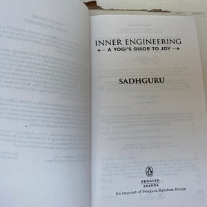 Inner Engineering - A Yogis Guide to Joy - Sadhguru - 2016 Paperback - Etsy