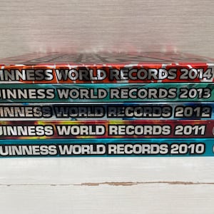 The Guinness Book of Records Hardback Vintage Books - Various Years ...