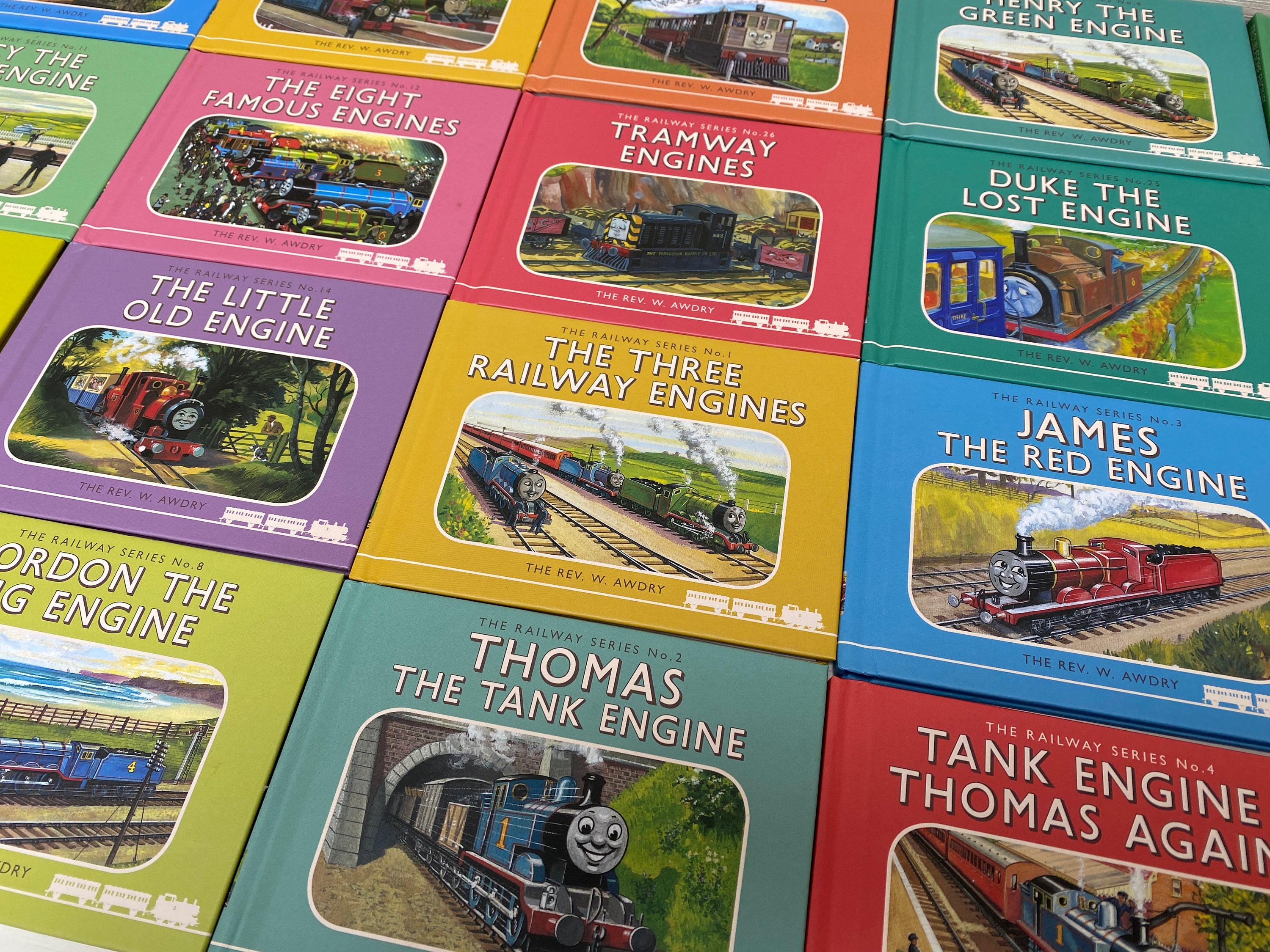 Thomas the Tank Engine the Railway Series - 70th Anniversary Classic ...