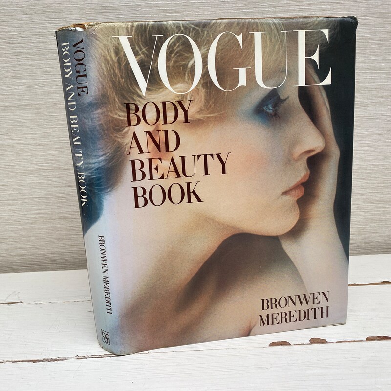 Vogue Book - Etsy