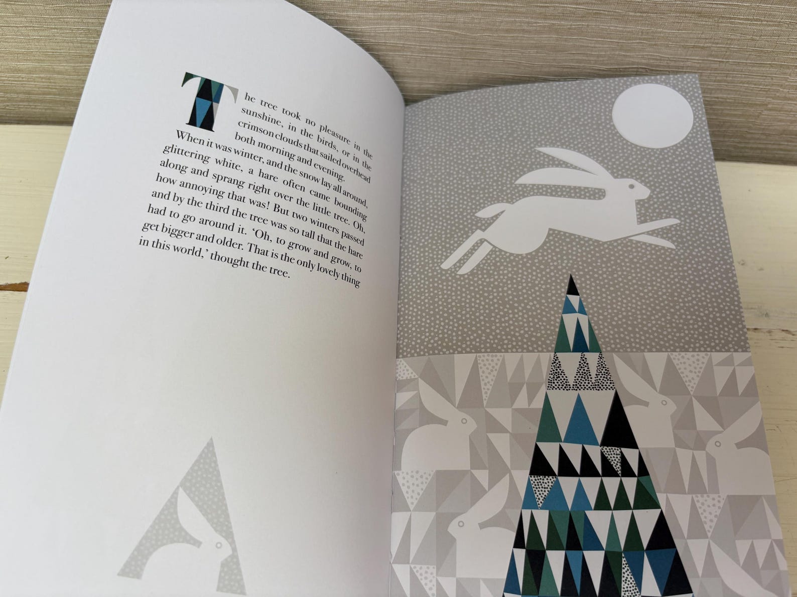 The Fir Tree-hans Christian Andersen-sanna Annukka Hardback Book 2016 ...