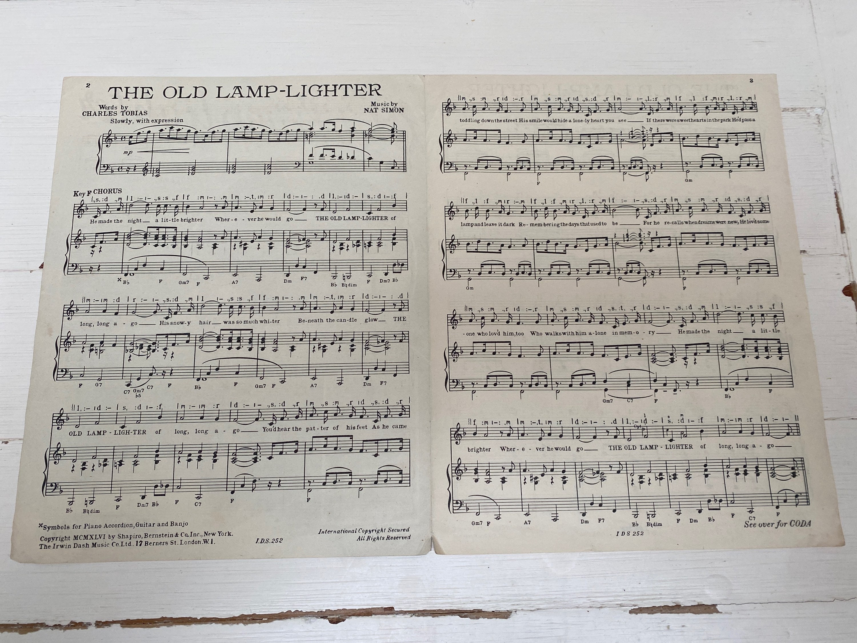 The Old Lamp Lighter 1946 Song Sheet Music by Nat Simon and - Etsy