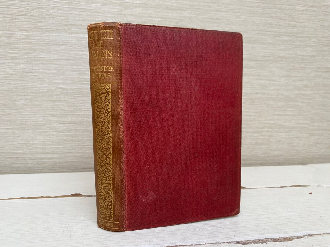 Marguerite De Valois by Alexandre Dumas Vintage Hardback Book - Collins ...