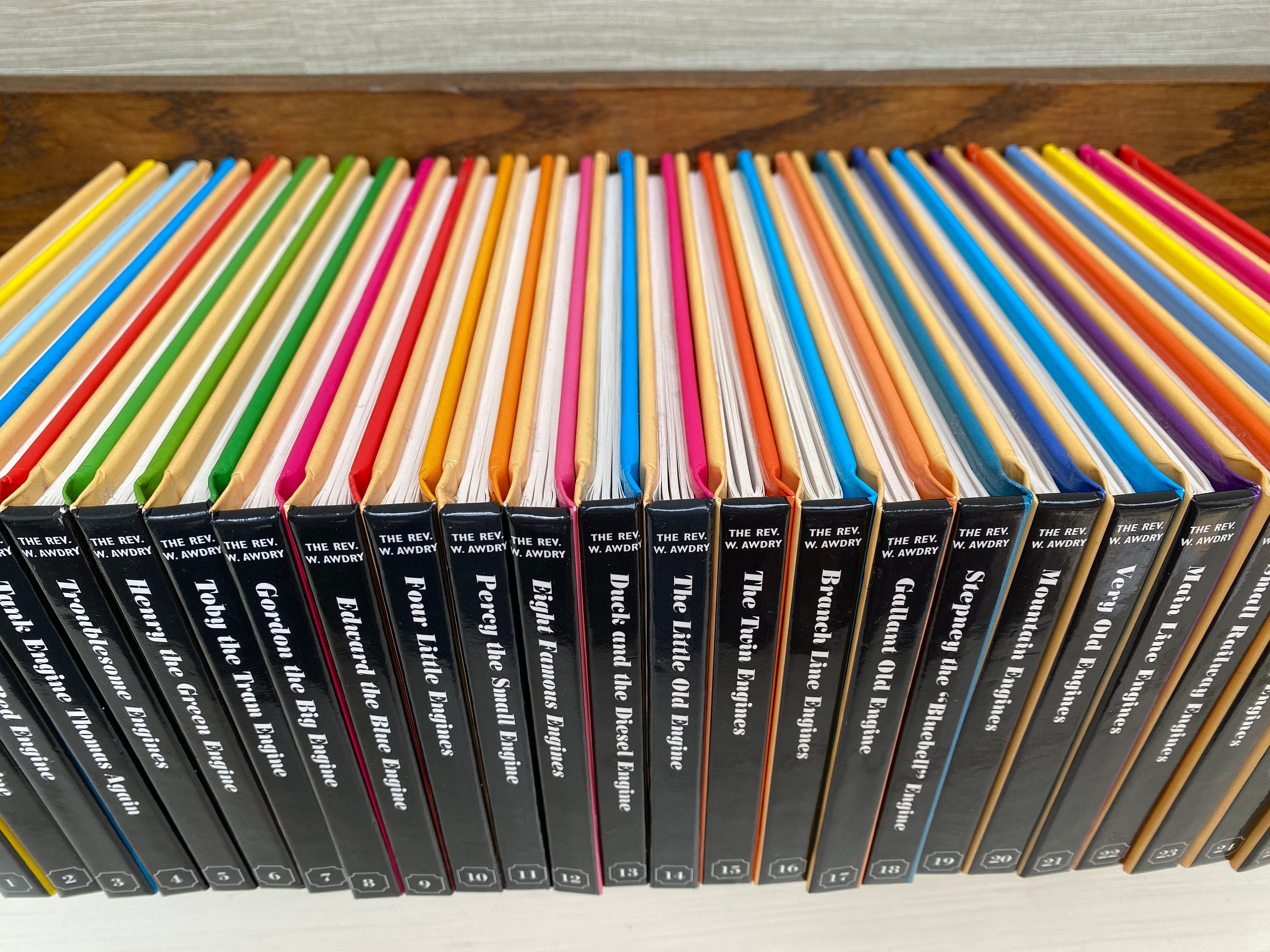 Thomas the Tank Engine - the Railway Series - Children's Hardback Books ...