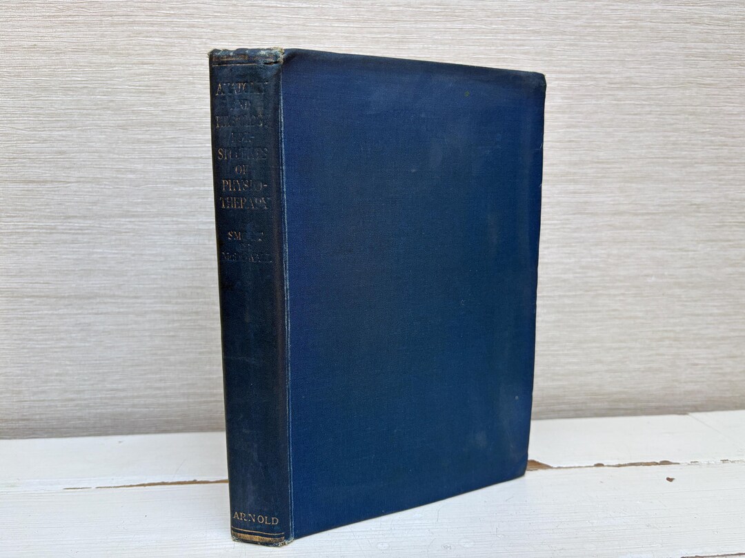 Anatomy & Physiology for Students of Physiotherapy..by C F V Smout 1949 ...