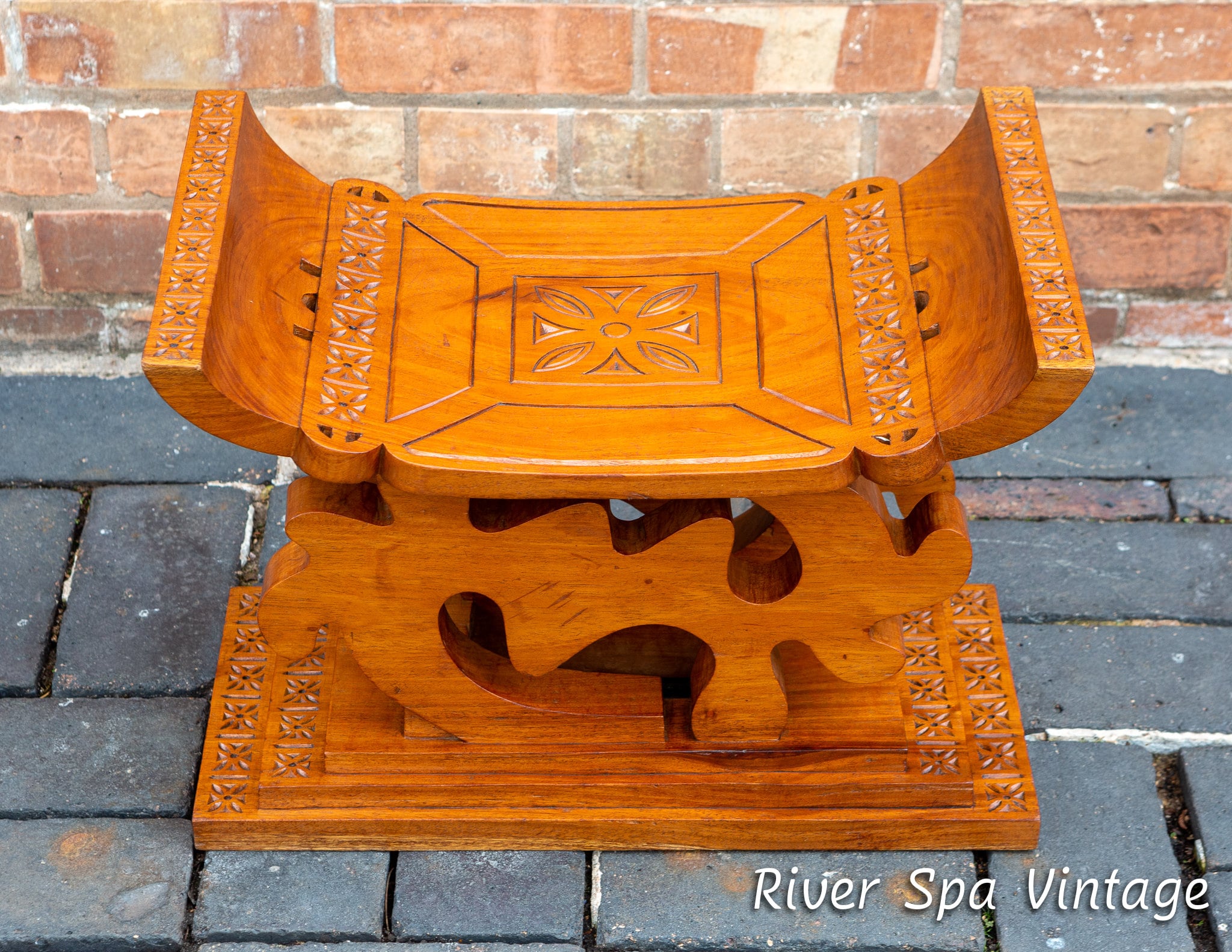African Tribal Stool Royal Collection Queen Elizabeth Ghana 1960s Mid ...