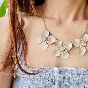 Large Flower Necklace Multi Floral Necklace Rhinestone Flower Necklace ...