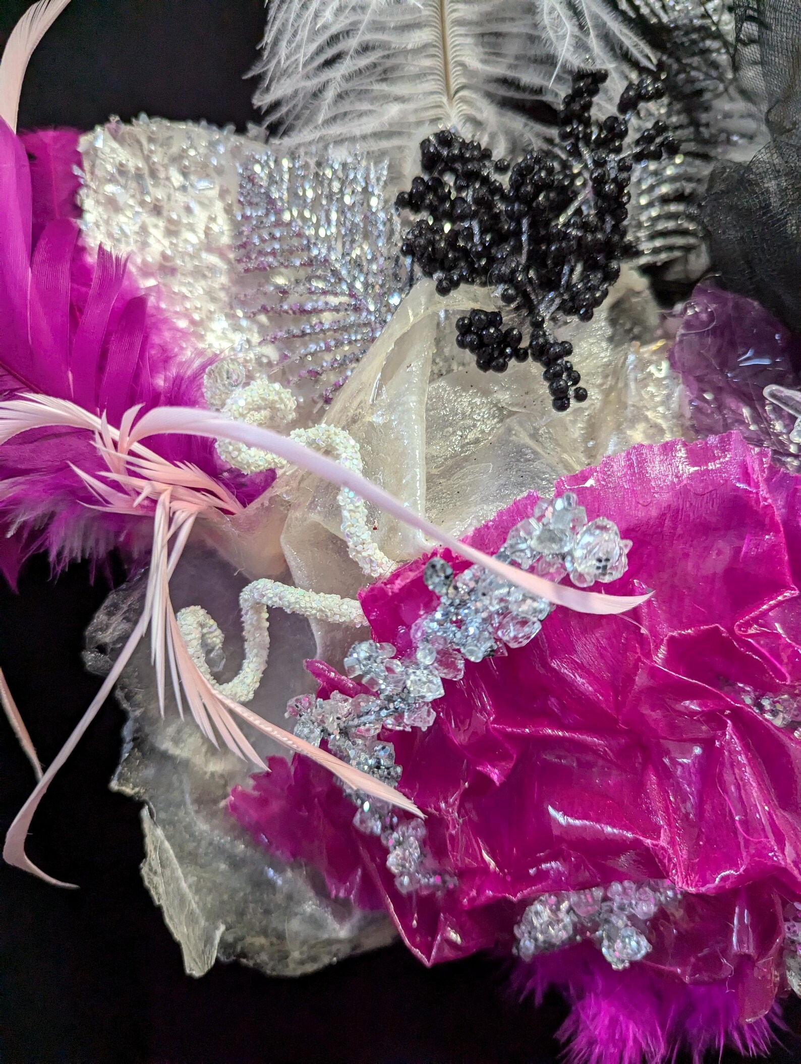 Luxury Holiday Tree Topper / Centerpiece - HOT Pink, White, Black - Etsy