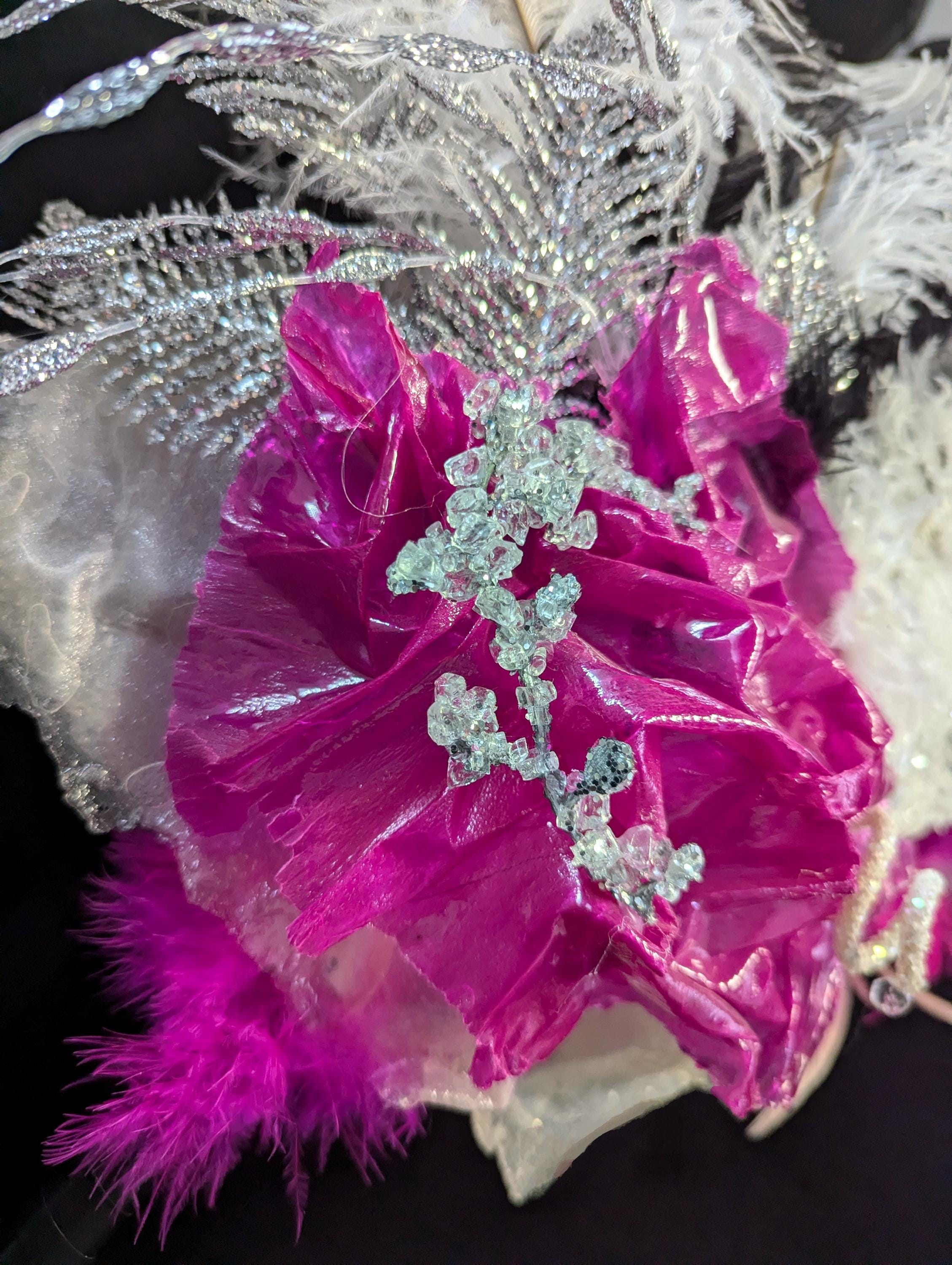 Luxury Holiday Tree Topper / Centerpiece - HOT Pink, White, Black - Etsy