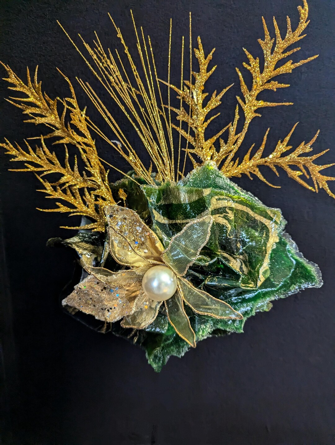 Luxury Holiday Tree Topper / Centerpiece - Green and Gold - Etsy