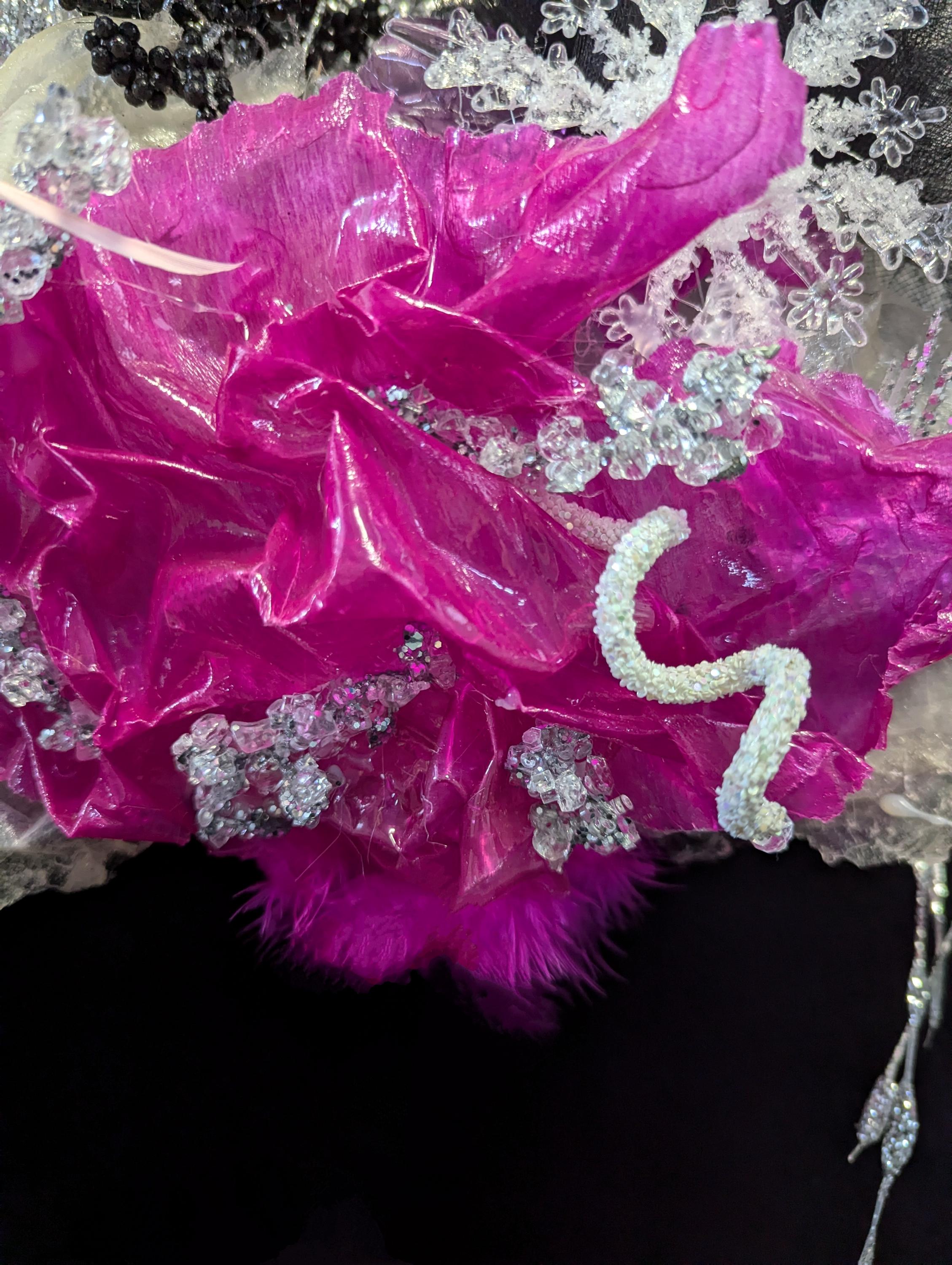 Luxury Holiday Tree Topper / Centerpiece - HOT Pink, White, Black - Etsy