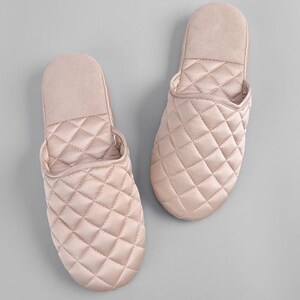 Indoor Silk Slippers, Soft Mulberry Silk Slippers, Suede Bottom Non ...