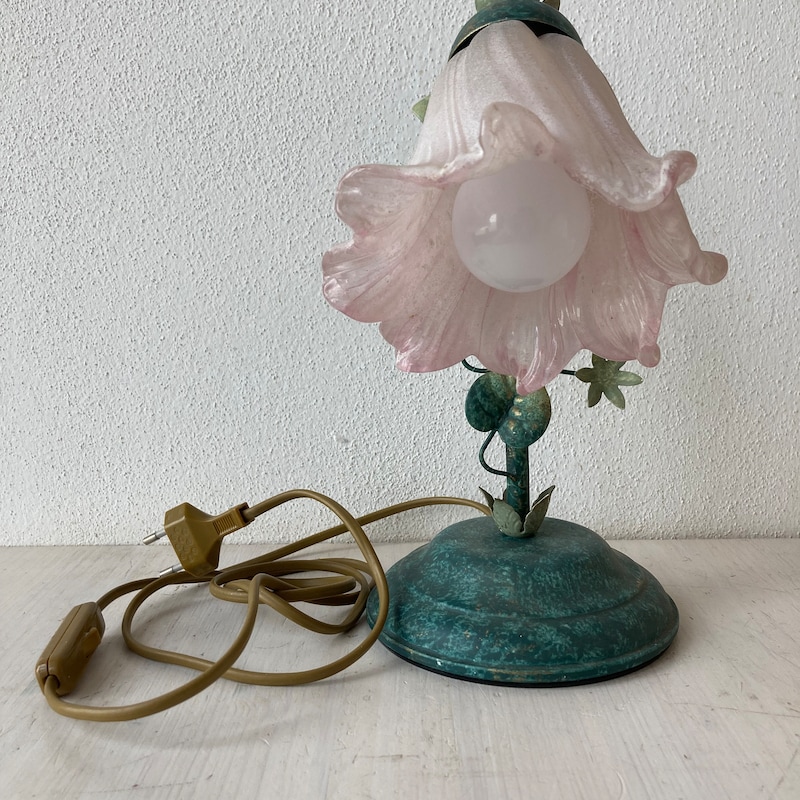 Vintage Flower Lamp - Etsy