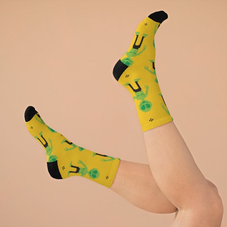 Alien Apocalypse Funny Screw Earth DTG Socks - Etsy