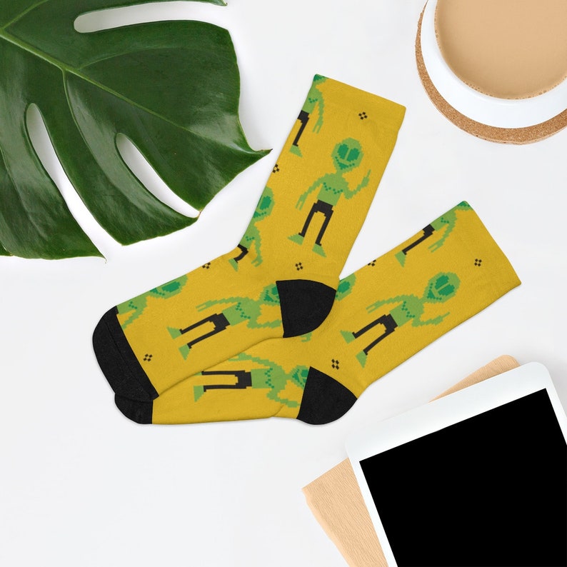 Alien Apocalypse Funny Screw Earth DTG Socks - Etsy