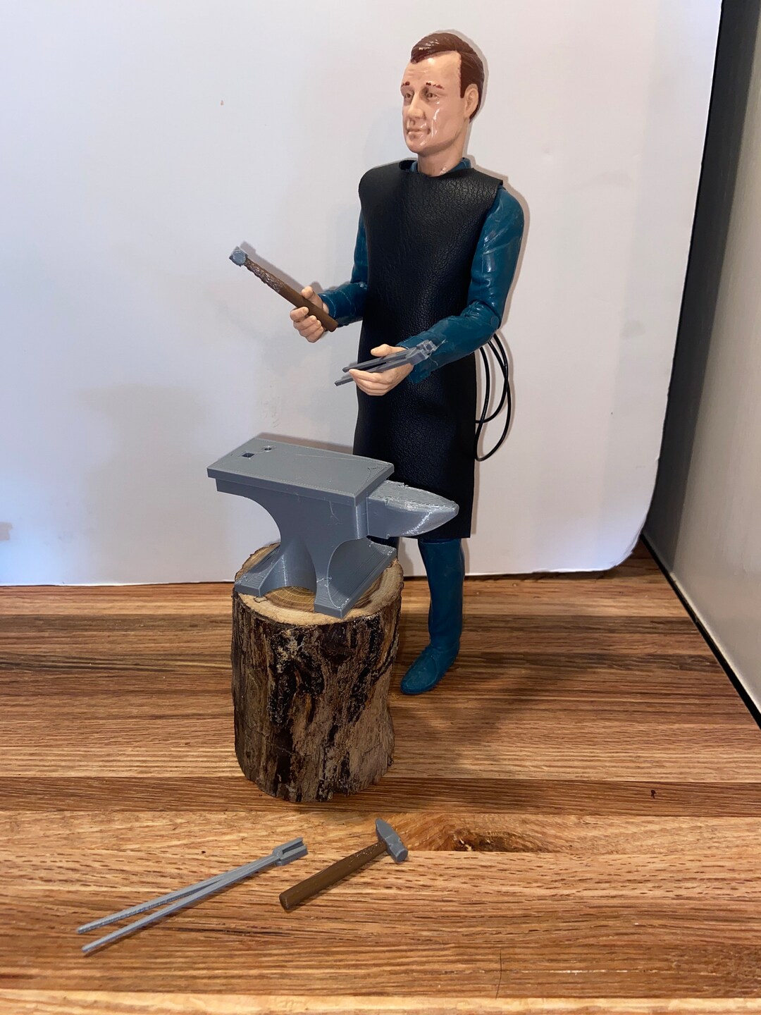 Blacksmith Set With 112 Lb. Anvil for 12 Inch Action Figures 1/6 Scale ...