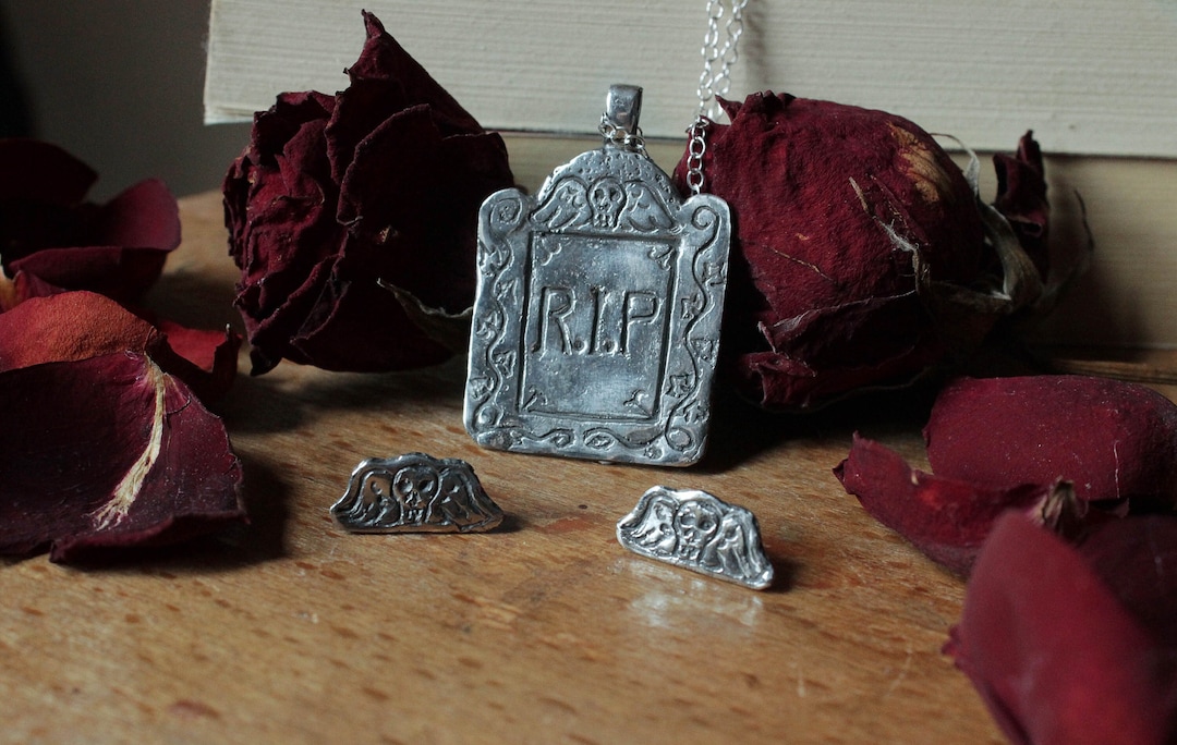 R.I.P Gothic, Memento Mori, Macabre - Etsy