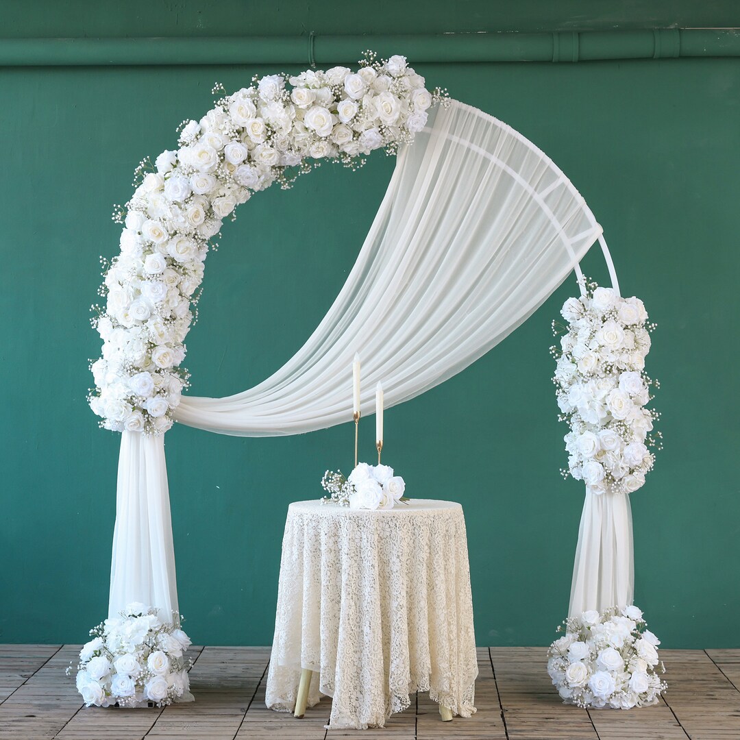 White Series Rose Baby's Breath Flower Runner for Event Pary ...
