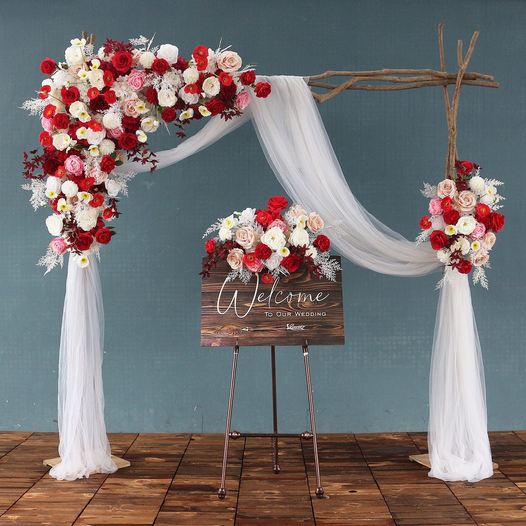 Wedding Flower Arrangement Rose Triangle Flower Row Wedding Background ...