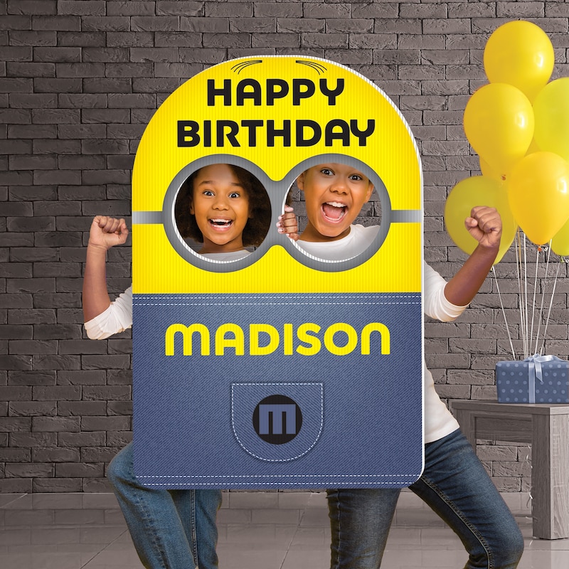 Minion Photo Booth - Etsy