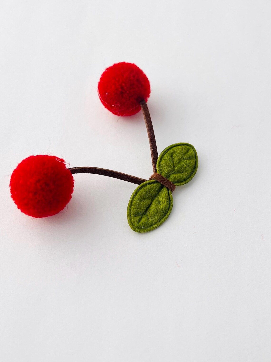 Mini Felt Cherries Ornaments 1-3pcs (stitched Leaf) - Etsy