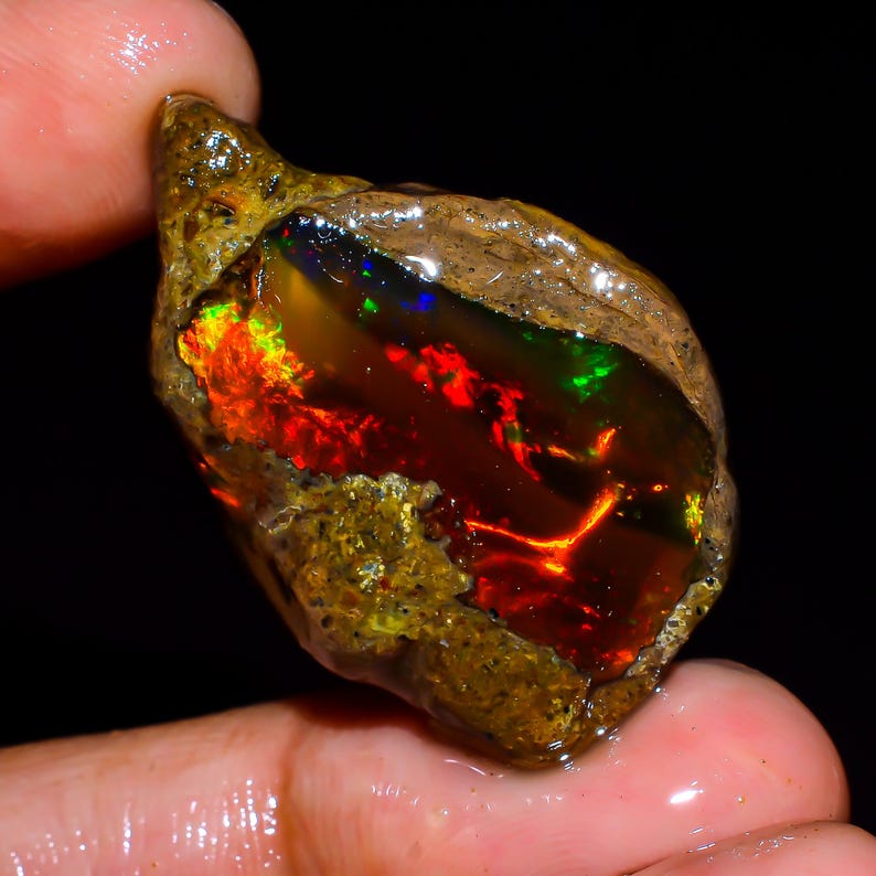 31 Carat Welo Fire Opal, Ethiopian Crystal Rough Gemstone - Etsy