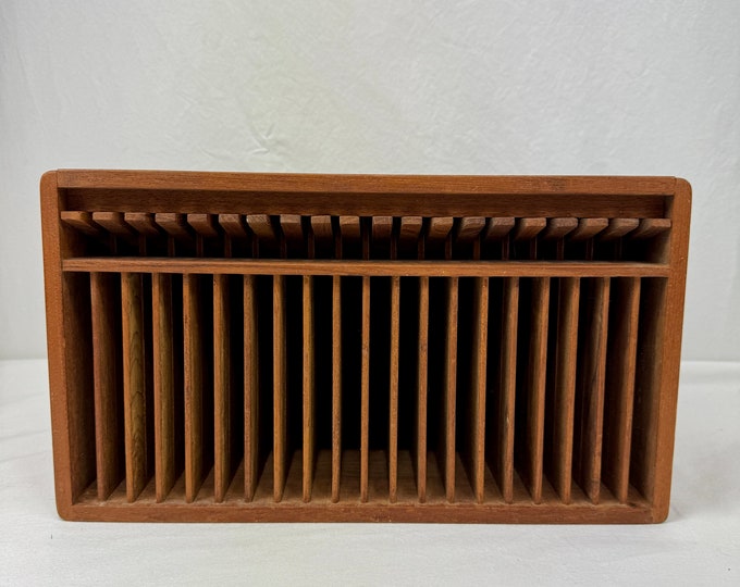 Kalmar Designs Teak Wood Mountable CD Holder / 20 Disc Storage ...