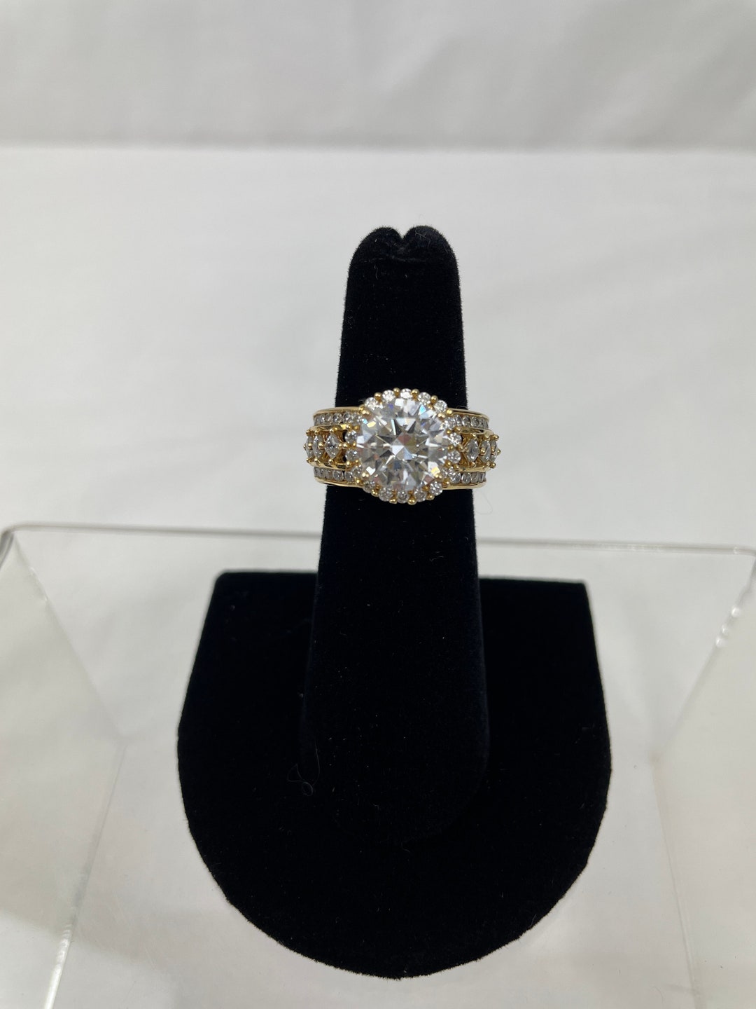 Flashy Gold-toned Sterling Silver Crystal Solitaire Ring / Faux Diamond ...