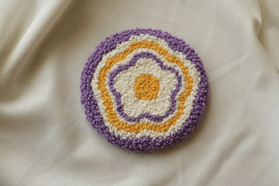 Retro Flower Punch Needle Coaster – Tufted Boho Mug Rug – 70s Style ...