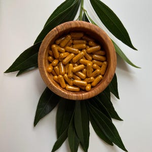 Turmeric + Black Pepper Capsules | Organic | Curcuma Longa | Astringent ...