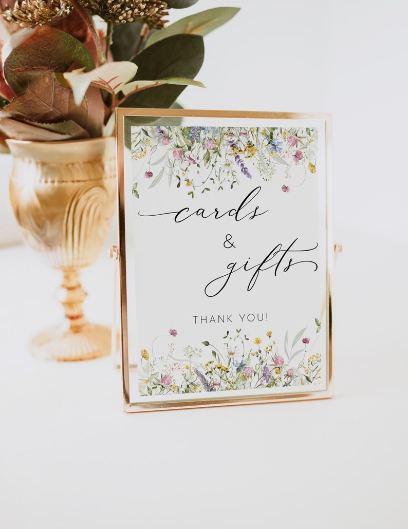 Modello per biglietti e regali con fiori di campo, cartello per ...