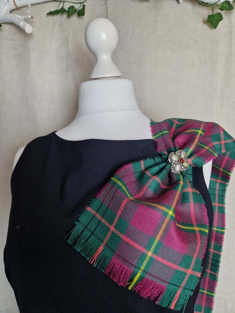 Taylor Ancient Old Colours 100% Wool Scottish Tartan/plaid Open Fringe ...