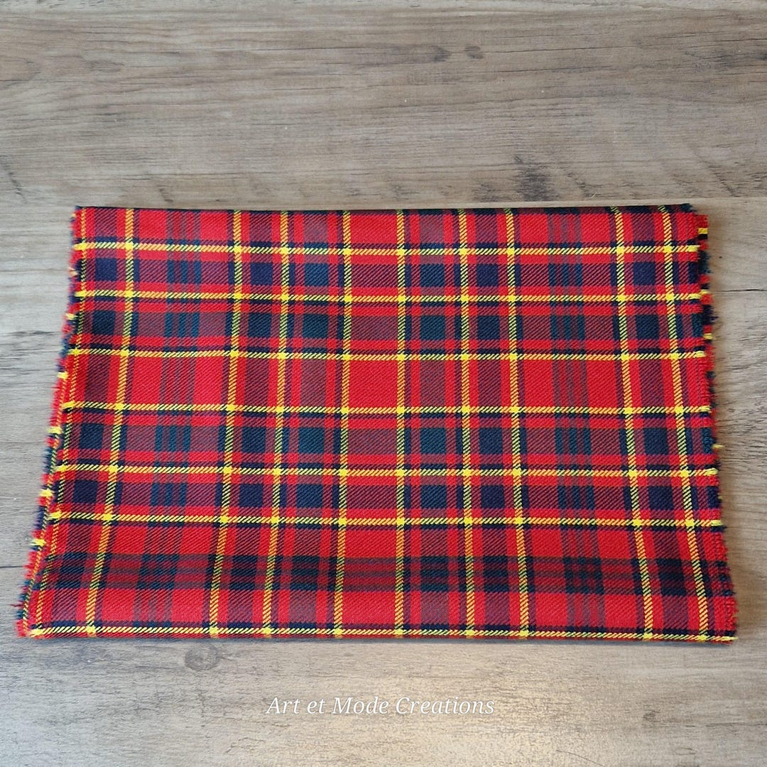 Munro Modern Tartan / Plaid Lightweight 100% Wool Fabric Pre Cut ...