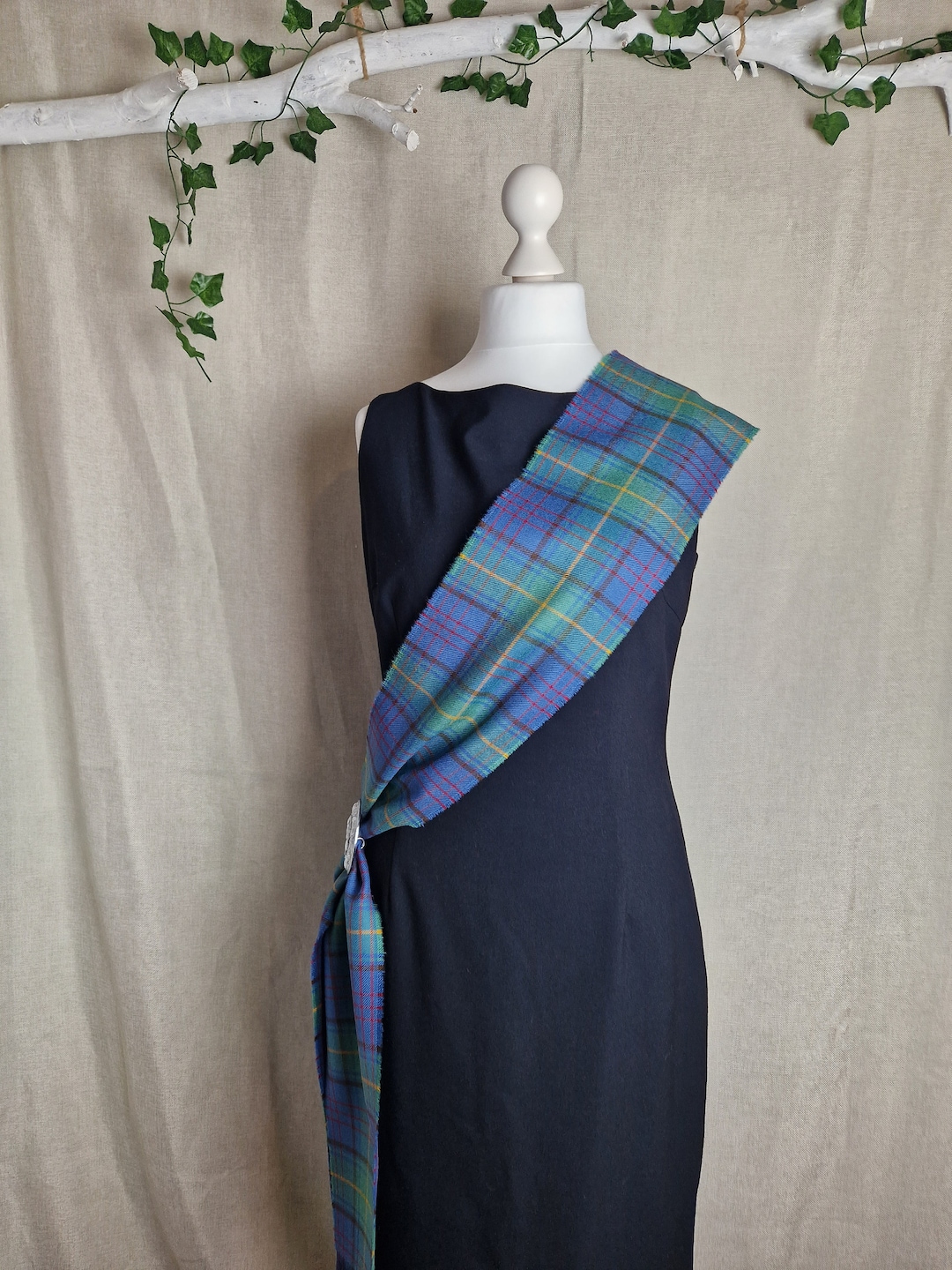 County Donegal 100% Pure Wool Irish Tartan/plaid Self Fringed Sash ...