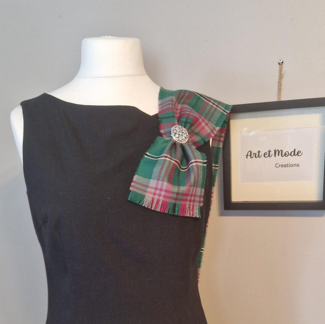 Gray 100% Pure New Wool Tartan / Plaid Self Fringed Mini Sash ...